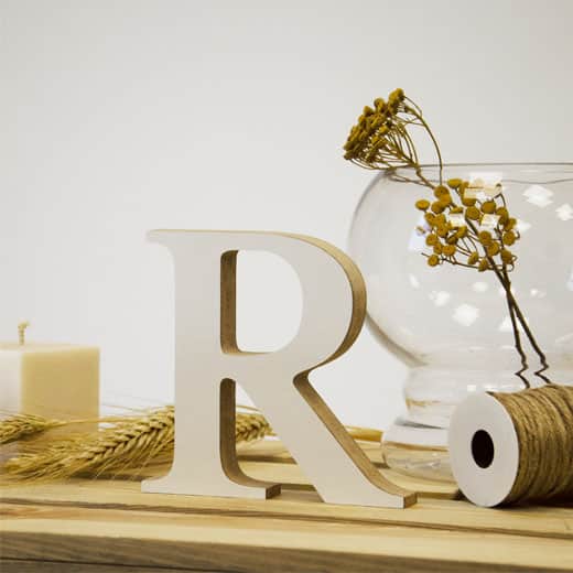 Medinė raidė „R“ pastatoma 12 cm | svenciusalis.lt | Medinės raidės ir ...